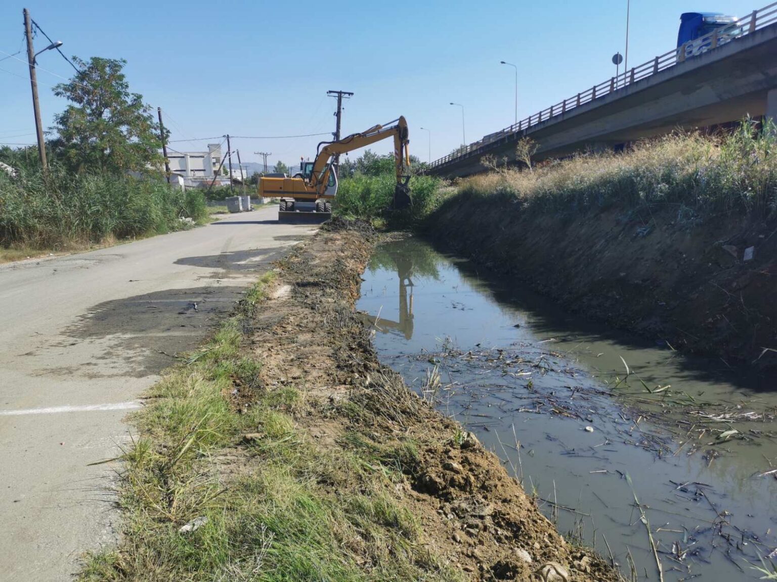 Καθαρισμός των ρεμάτων στο Δήμο Αμπελοκήπων Μενεμένης