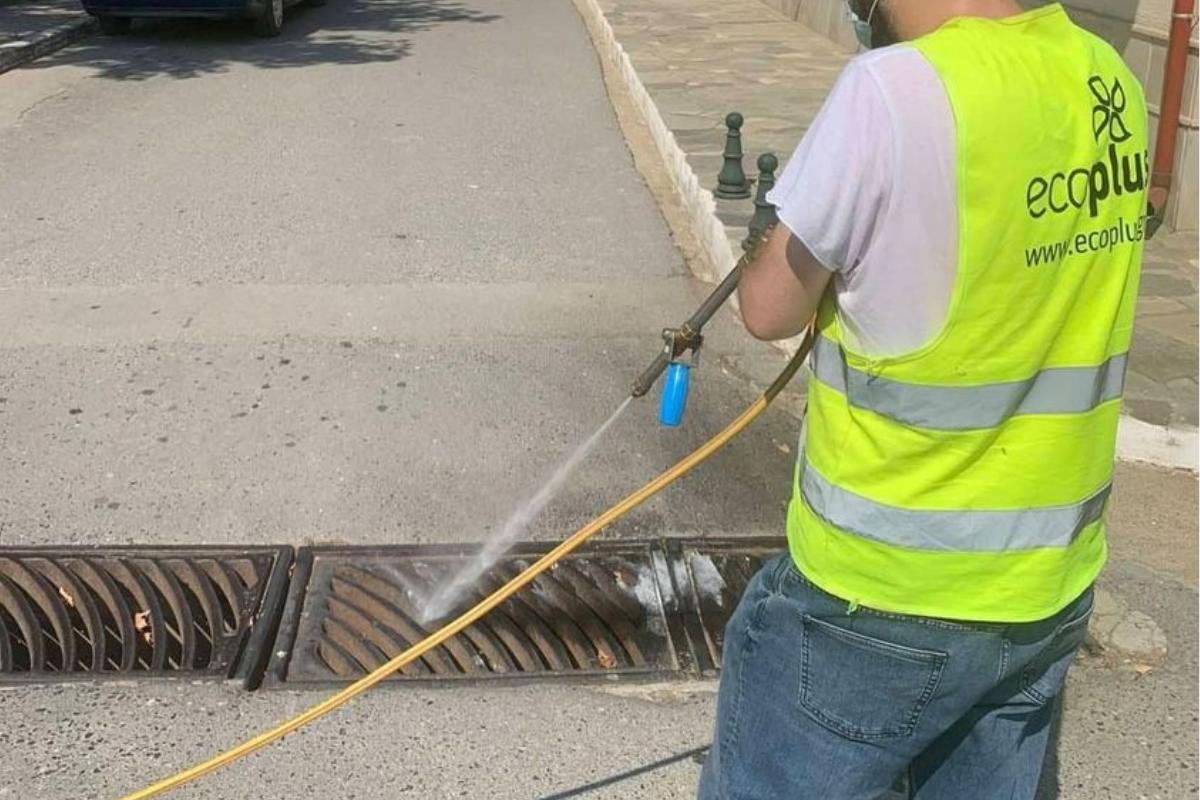 Συνεχίζονται οι ψεκασμοί για την καταπολέμηση των κουνουπιών που ...