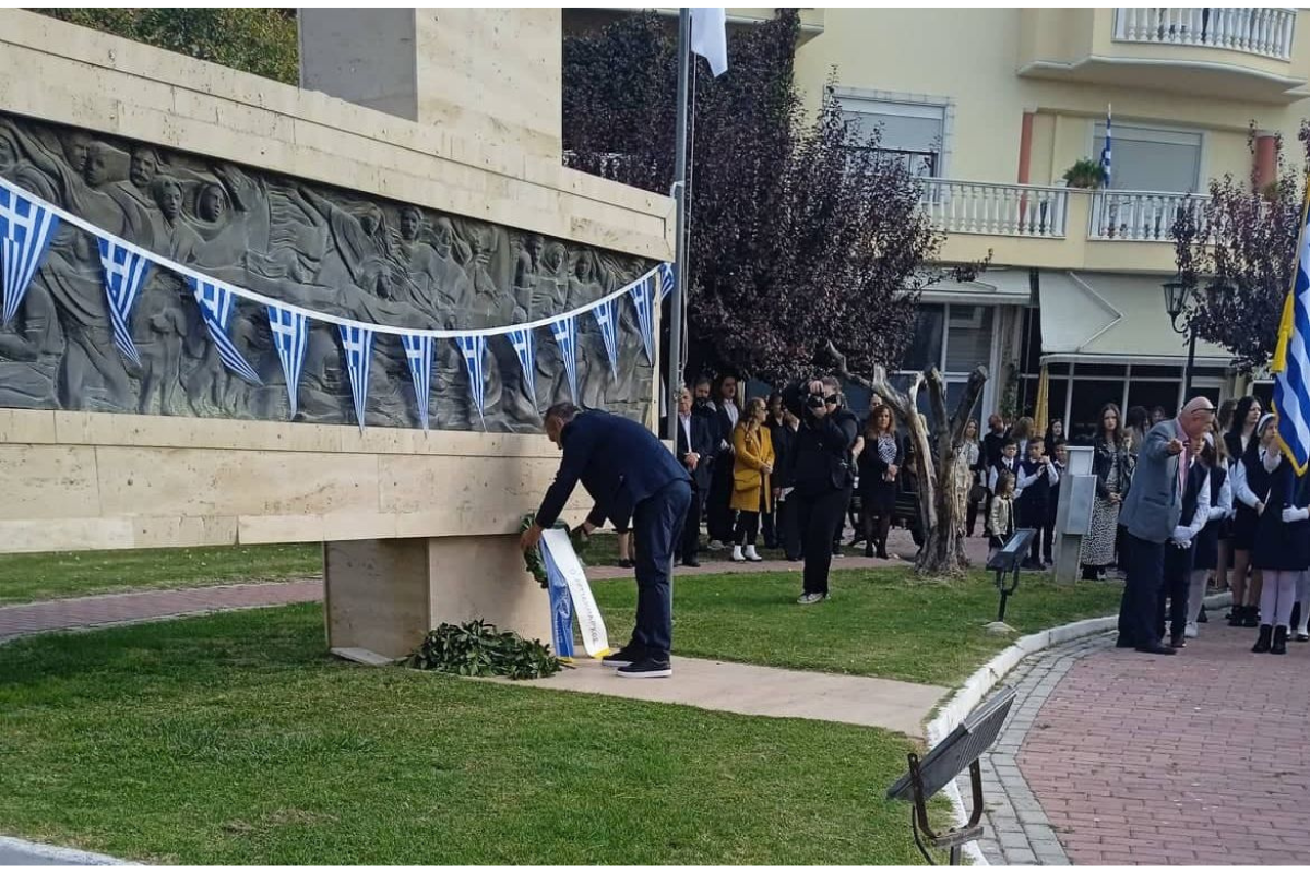 Με τη δέουσα λαμπρότητα τίμησε ο Δήμος Χαλκηδόνος την Εθνική Επέτειο ...