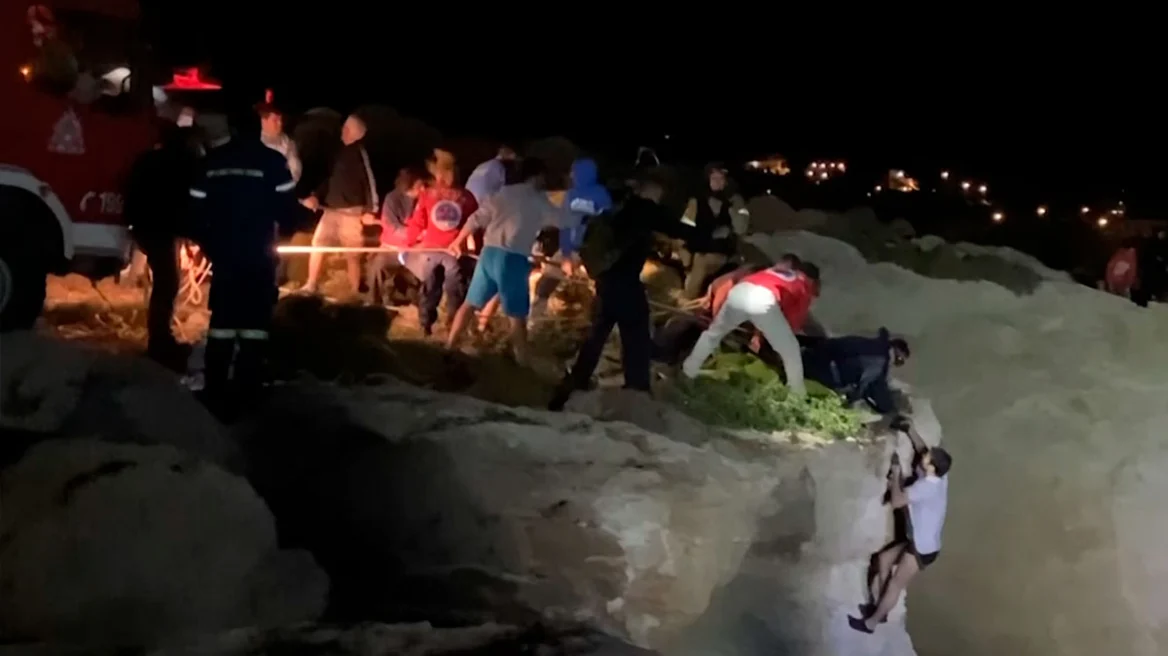 Γυναίκες οι 16 νεκροί στο ναυάγιο με μετανάστες στη Λέσβο ...