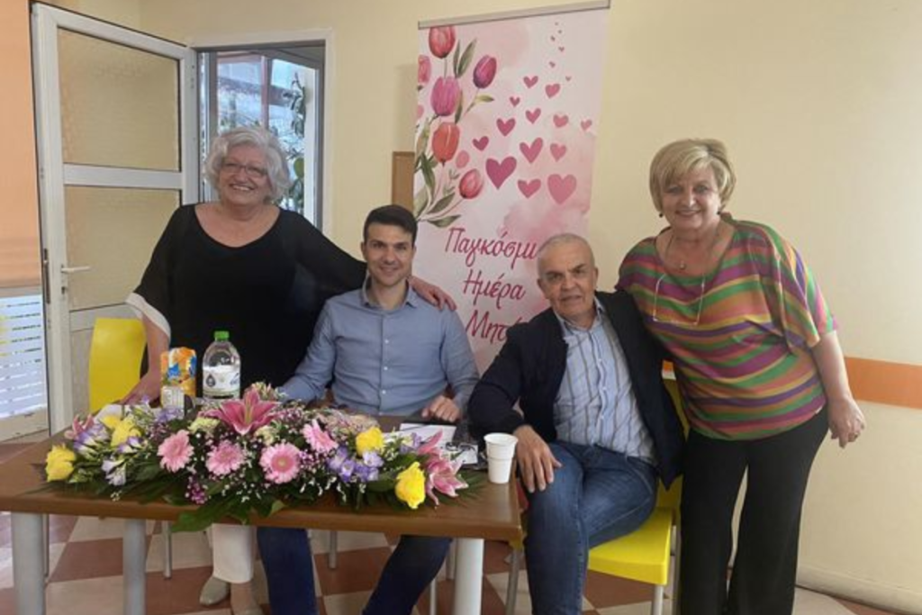 Ο “ΚΠΟΔΔ” διοργάνωσε εκδηλώσεις για την “Γιορτή της μητέρας” στα ΚΑΠΗ