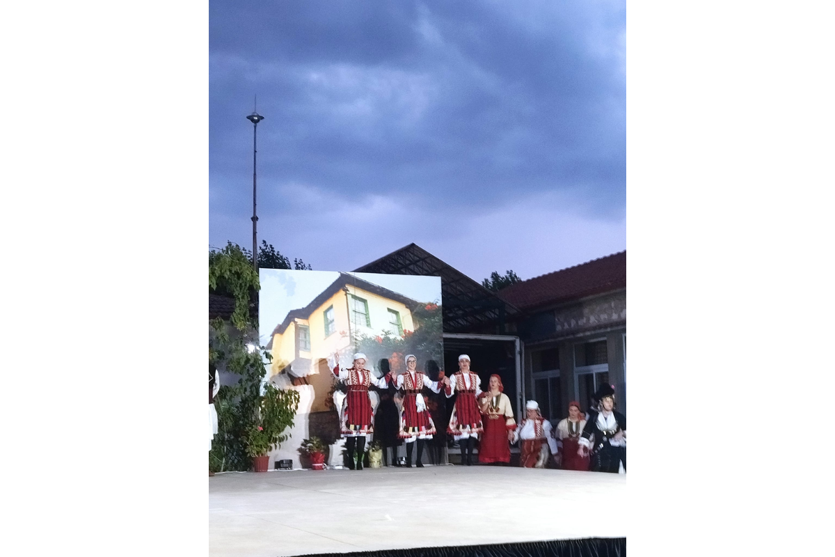 syndimotis.com • Παραδοσιακή βραδιά στη Χαλάστρα: “ΔΡΩΜΕΝΑ 2023” (φωτο ...
