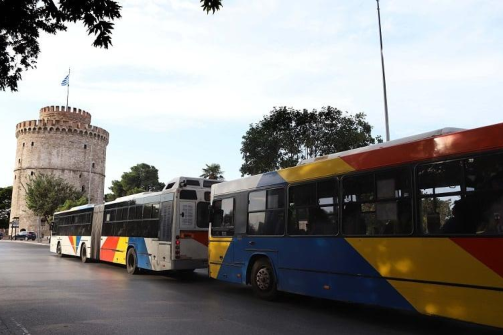 Θεσσαλονίκη: Με λεωφορεία σε κοντινές παραλίες
