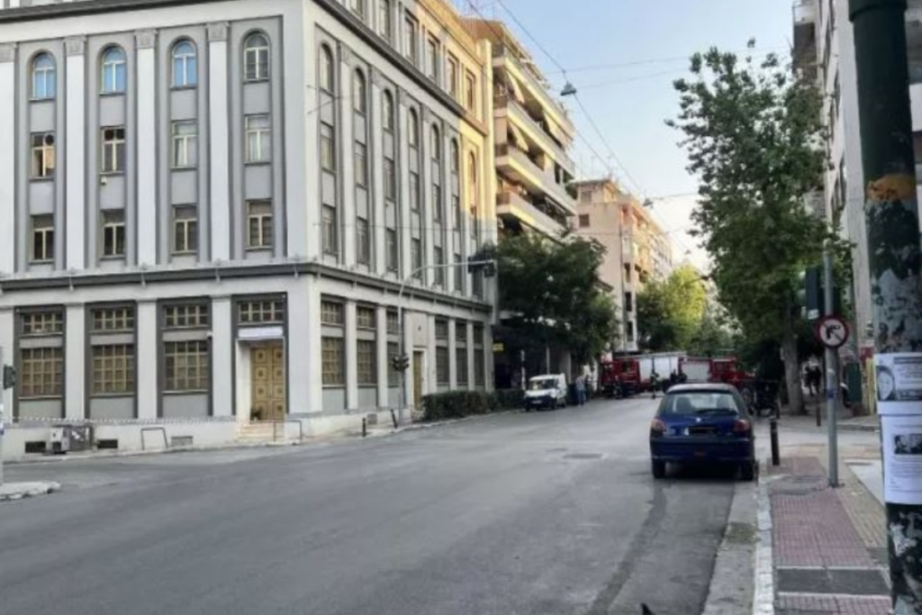 Εξερράγη εκρηκτικός μηχανισμός στην Αθήνα-Στο σημείο πυροτεχνουργοί(Video)