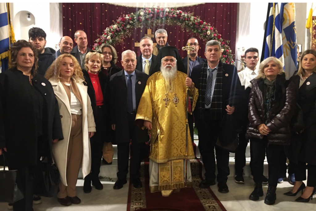 Δήμος Κορδελιού-Ευόσμου: “Φως στο σκοτάδι της ζωής μας οι τρεις ιεράρχες”